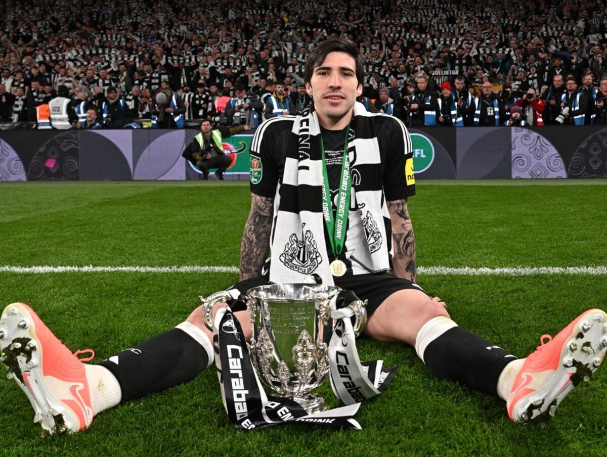 Tonali gana su primer título con el Newcastle